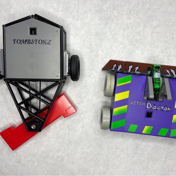 HEXBUG | Toys | Hexbug Battlebots Rivals Tombstone And Witch Doctor ...